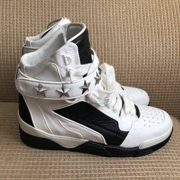 Givenchy | Shoes | Givenchy Mens Whiteblack Leather Tyson Star Hightop ...